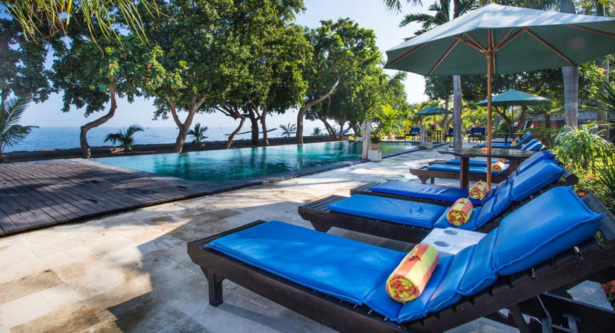 Purisaron Lovina - North Bali Beach Front Hotels | Bali Star Island